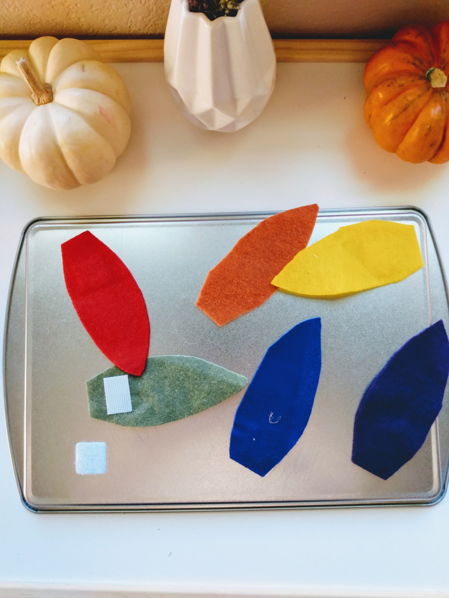 Thanksgiving Themed Toddler Work Trays – The Teaching Nanny