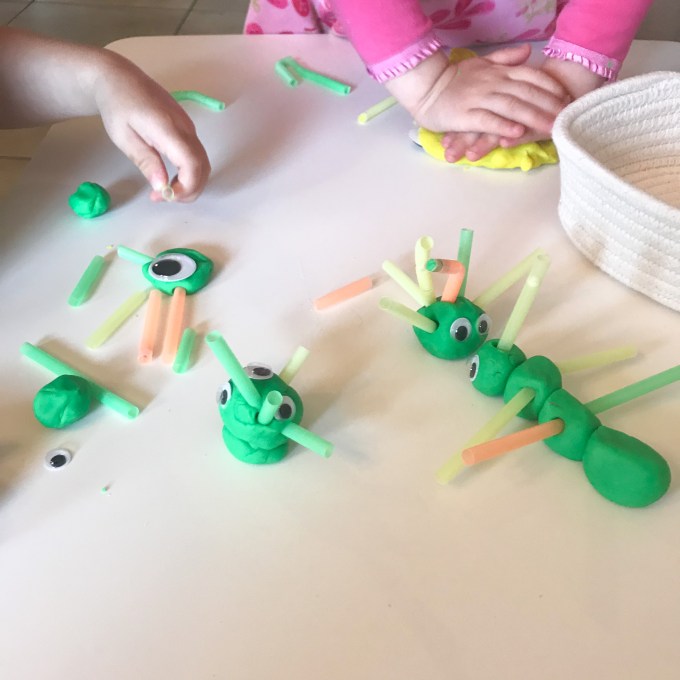 What’s on Our Shelf: 10 Bug Themed Toddler Activities – The Teaching Nanny