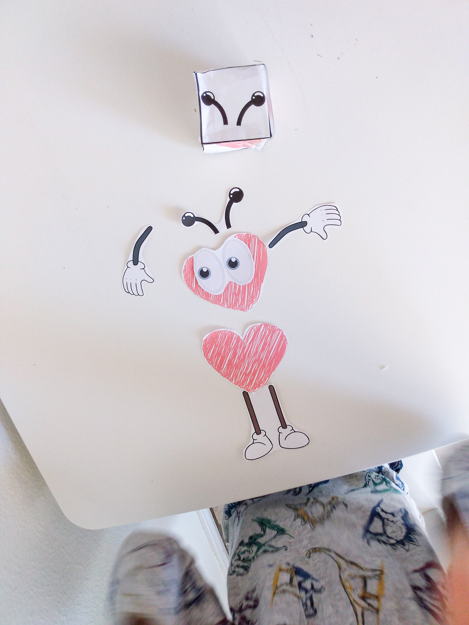 Roll a Love Bug Free Printable – The Teaching Nanny