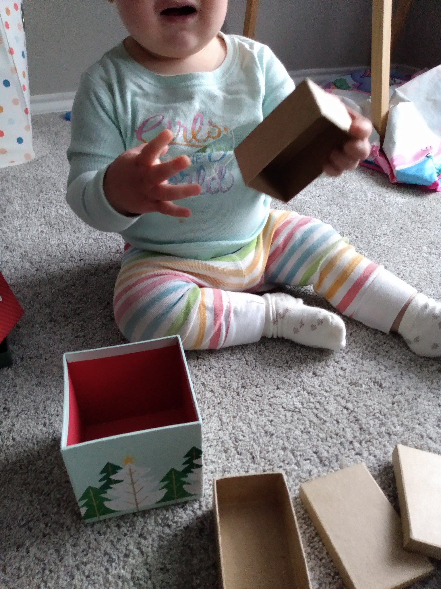 5 Easy Baby Play Ideas for Christmas – The Teaching Nanny